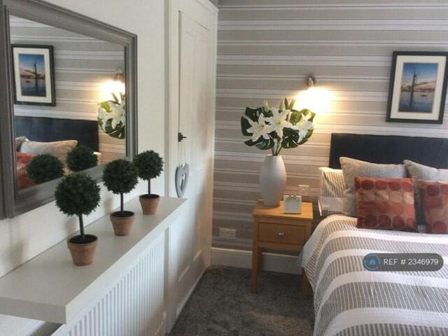 1 Bedroom House Gosport Hampshire PO12 86668931