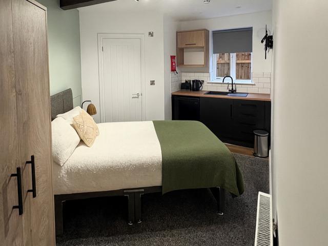 1 Bedroom House Derby Derbyshire 99703494