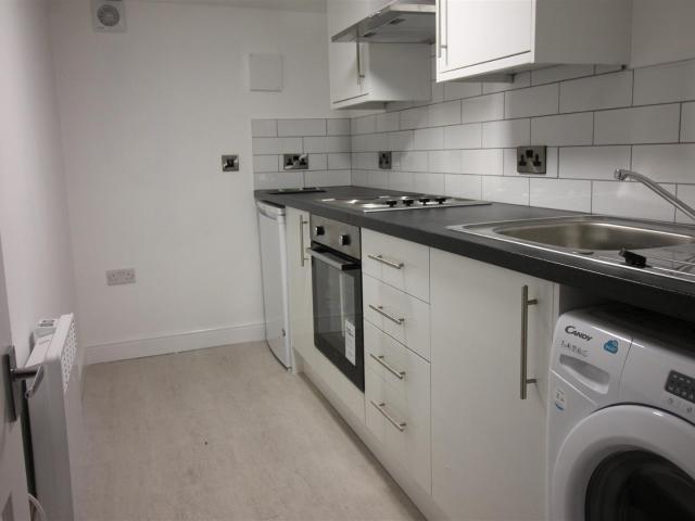 1 Bedroom House for rent at St Johns Grove, Hyde Park, Leeds