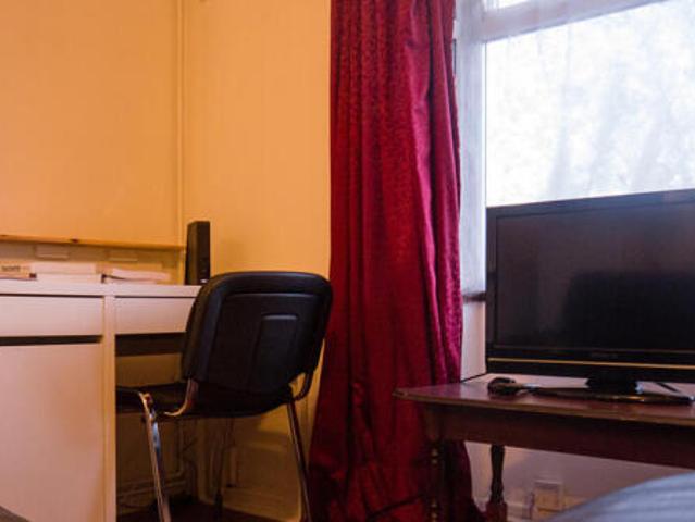 1 bedroom house for rent in 1 Belle Vue Court, LS31EU, LS3