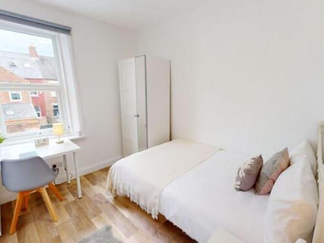 1 bedroom house for rent in 38 Simonside Terrace NE6 5JX, NE6