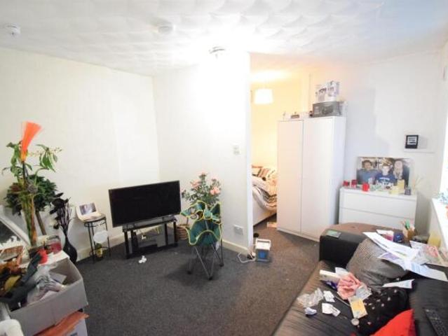 1 bedroom house for rent in Cowbridge Road East, Cardiff, CF11