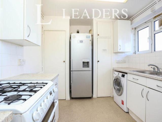 1 bedroom house for rent in Crescent Wood Road, London, SE26