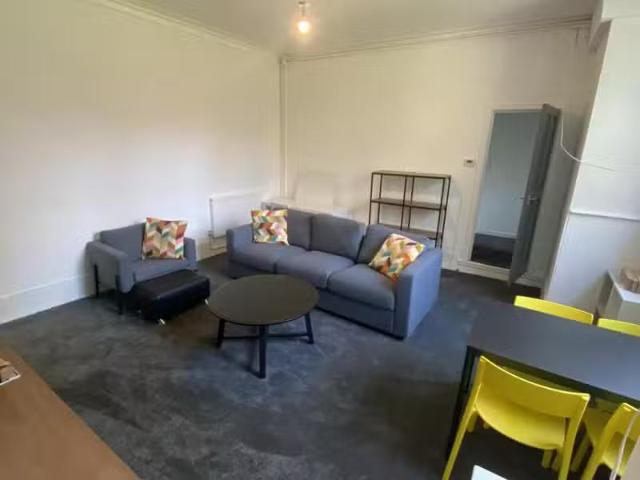 1 bedroom house for rent in Aigburth Drive, Liverpool, L17
