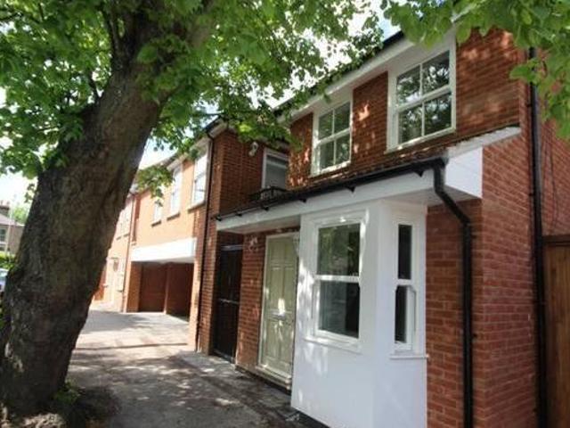 1 bedroom house for rent in Avenue Road Brentwood Essex CM14