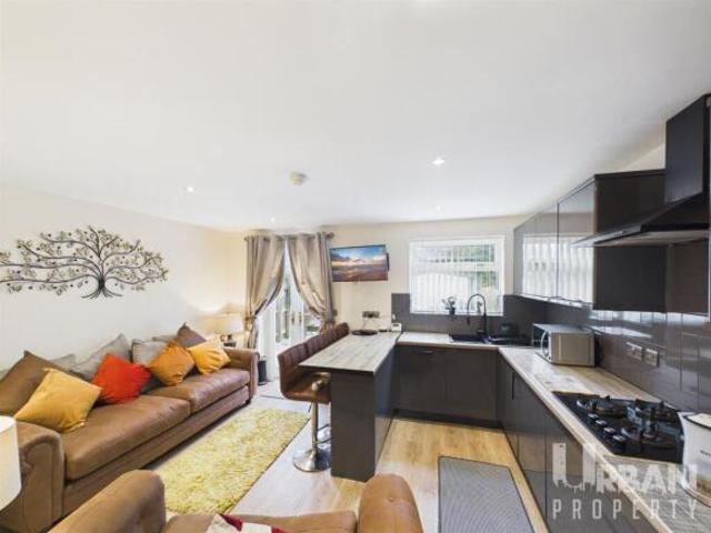 1 bedroom house for rent in Bannister Drive, Hull, HU9