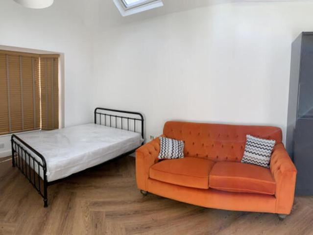 1 bedroom house for rent in Beverley Road, Hull, HU5