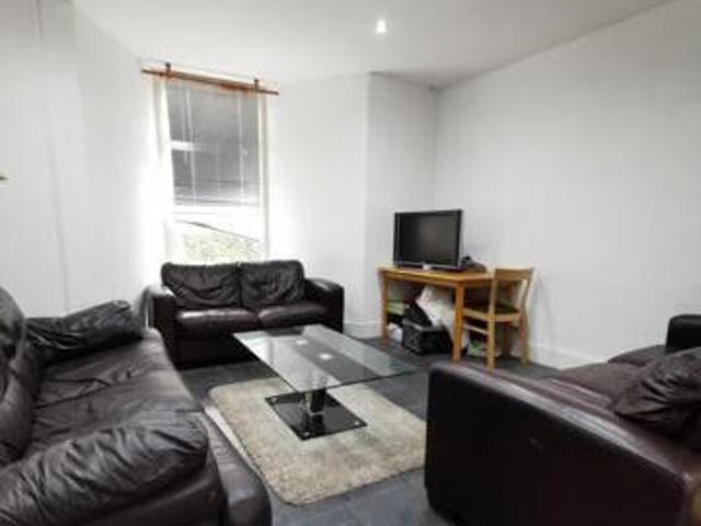 1 Bedroom House For Rent In Brynmill