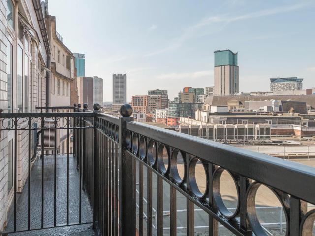 1 bedroom house for rent in Burne Jones House, Bennetts Hill, B2 5RS