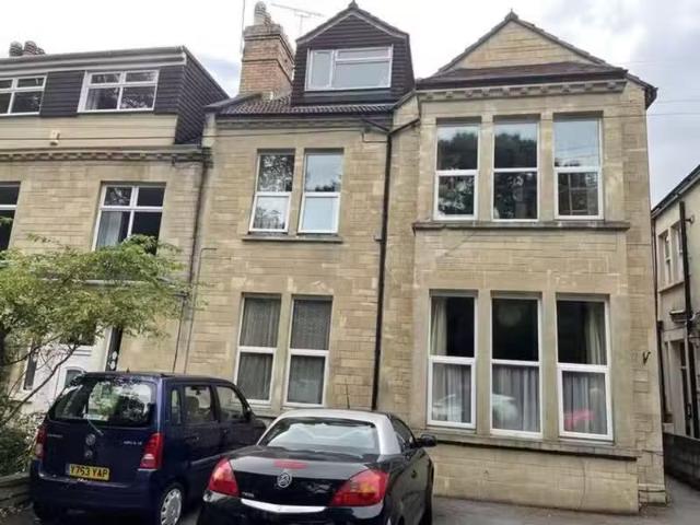1 bedroom house for rent in Effingham Road, Bristol, BS6