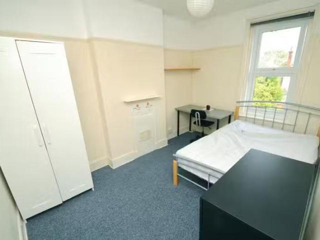 1 bedroom house for rent in Fitzharris Avenue, Winton, Bournem.