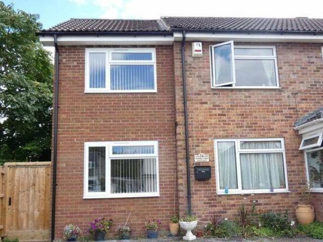 1 bedroom house for rent in Field Way CB1