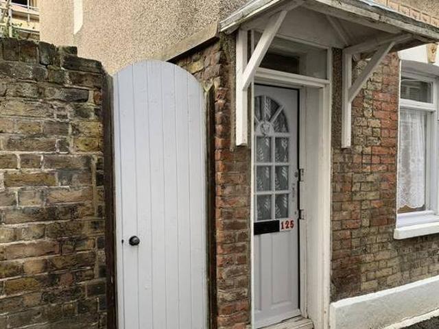1 bedroom house for rent in King Street CT11
