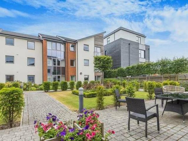 1 bedroom house for rent in Kings Place GU51