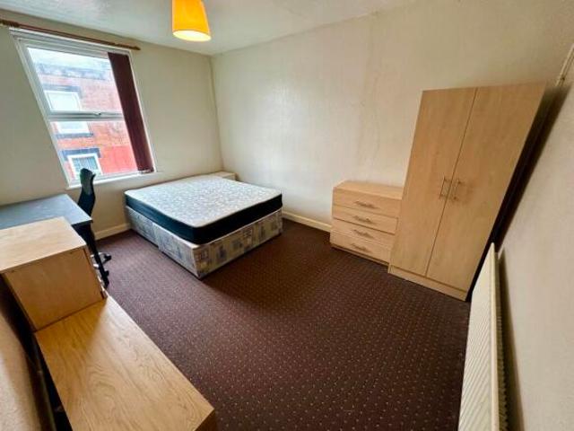 1 bedroom flat for rent in Harold View, LEEDS, LS6