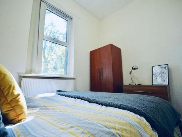 1 bedroom house for rent in Hartington Road, Sefton Park, Liverpool, L8