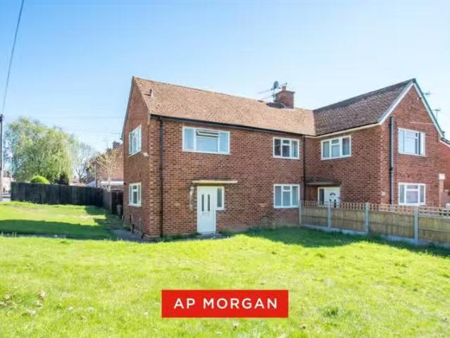 1 bedroom house for rent in Hewell Avenue, Bromsgrove, Worcest.
