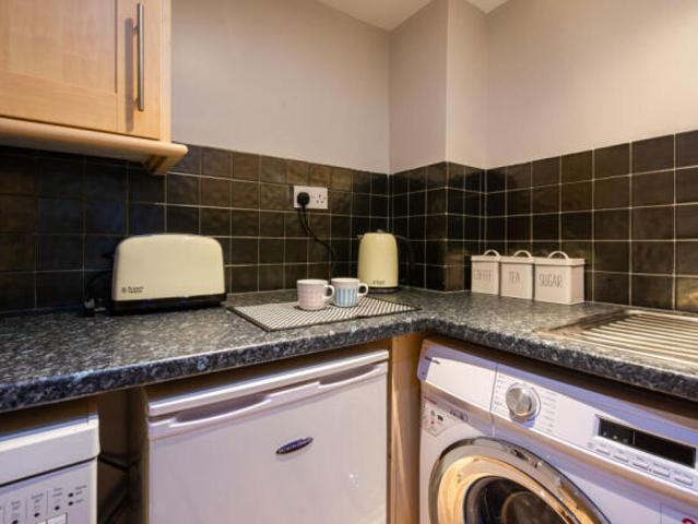 1 bedroom house for rent in HYDE TERRACE, Leeds, LS2