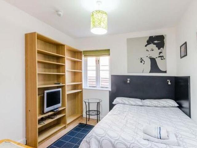 1 Bedroom House For Rent In London