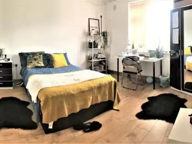1 bedroom house for rent in Muller Road, Bristol, BS7