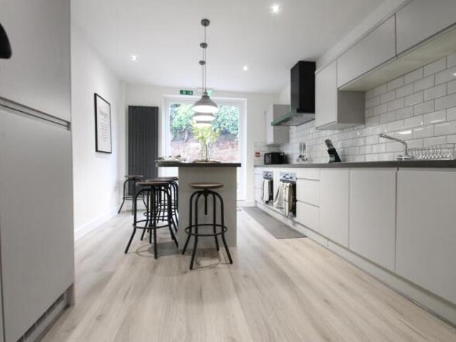 1 bedroom house for rent in Sneinton Dale, Nottingham, NG2
