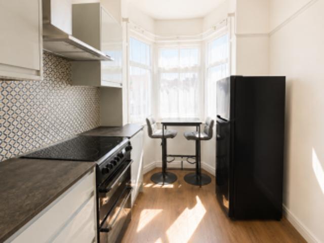1 bedroom house for rent in Southbury Road, Enfield, EN1