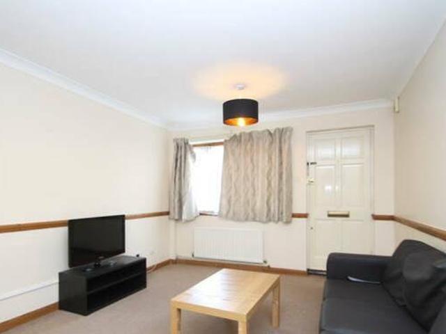 1 bedroom house for rent in Salisbury Mews Bromley BR2