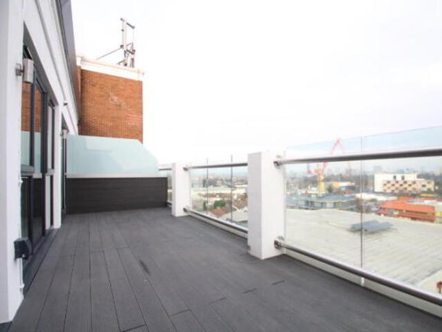1 bedroom house for rent in Stafford Road, Croydon, CR0