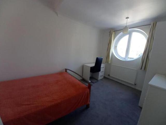 1 bedroom house for rent in Rooms available at 5 Perne Avenue, Cambridge, CB1