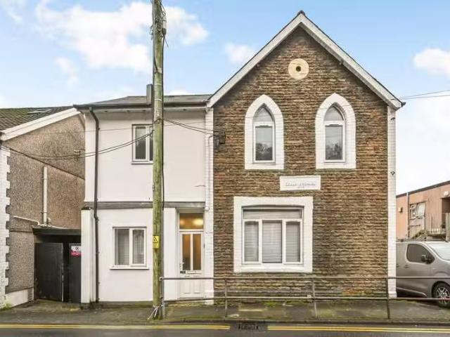 1 bedroom house for rent in Wood Road, Pontypridd, CF37