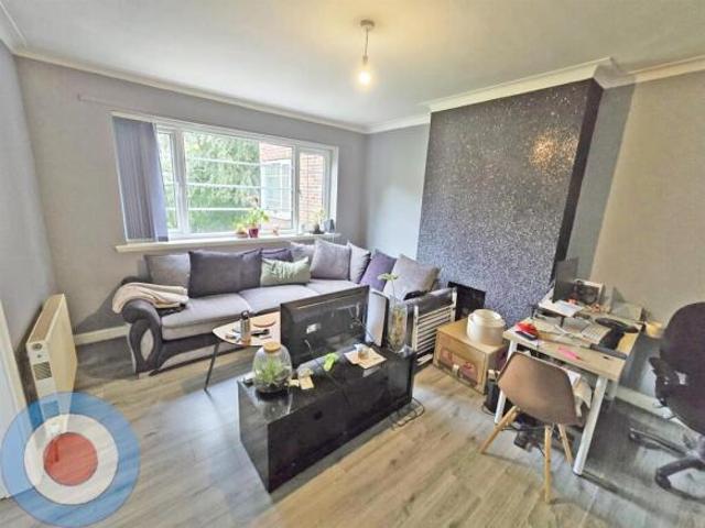 1 bedroom house for rent in Wilmslow Road, Manchester, M20