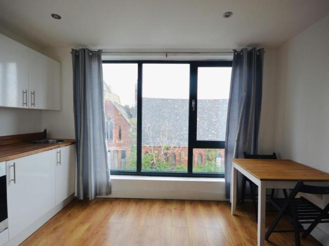 1 bedroom house for rent in Upper Hill Street, Liverpool, L8