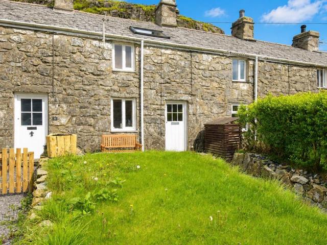 1 bedroom house for sale