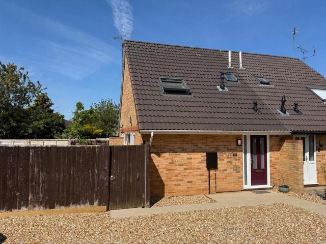 1 bedroom house for sale