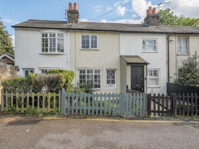 1 bedroom house for sale