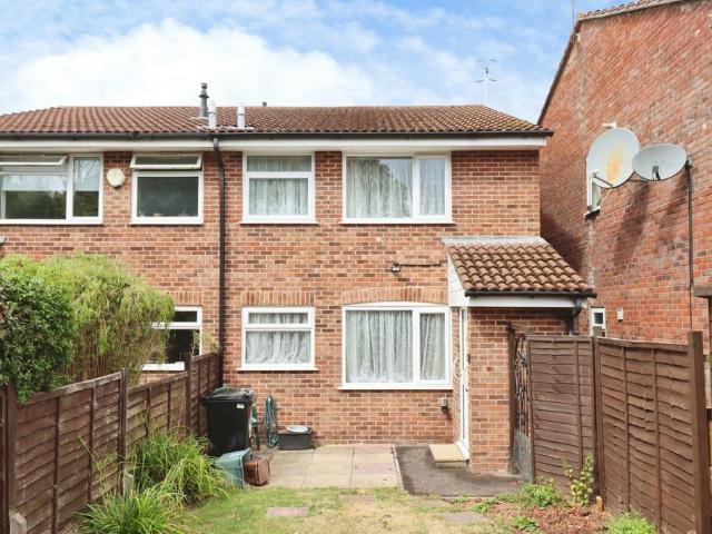 1 bedroom house for sale