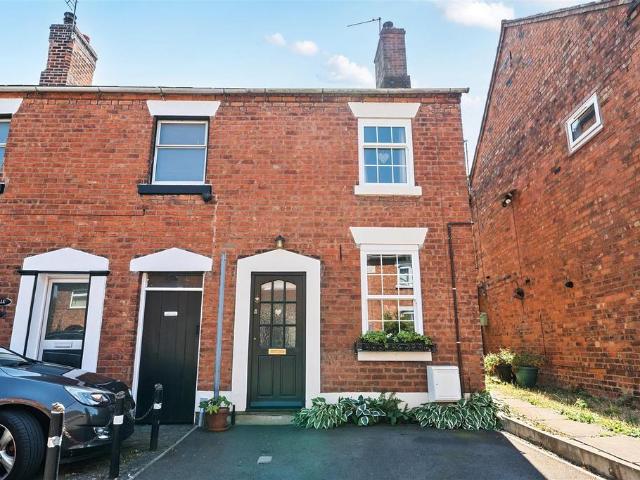 1 bedroom house for sale