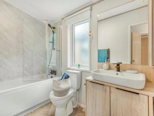 1 bedroom house for sale