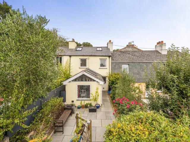 1 bedroom house for sale