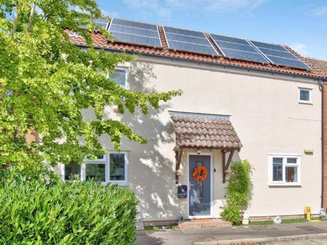 1 bedroom house for sale