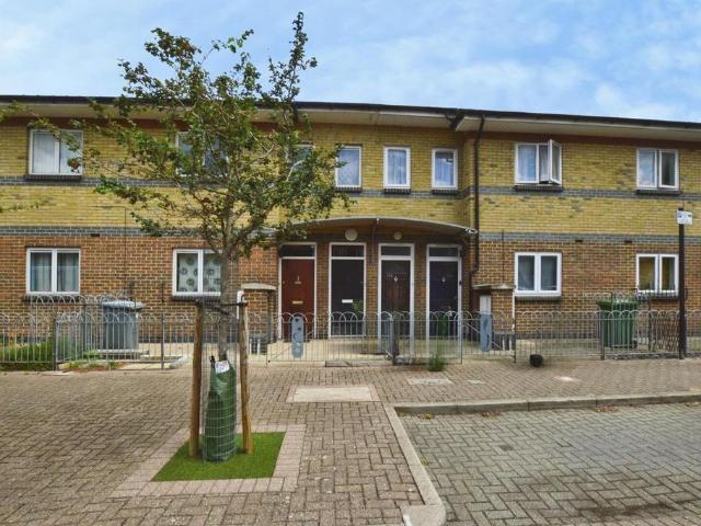 1 bedroom house for sale