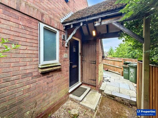 1 bedroom house for sale