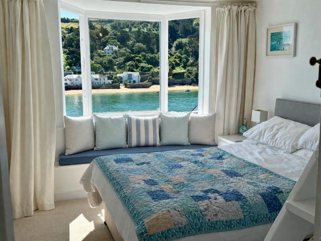 1 bedroom house for sale