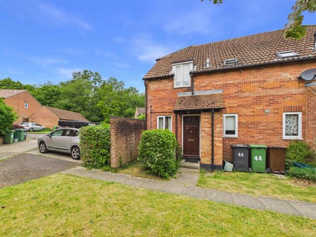 1 bedroom house for sale