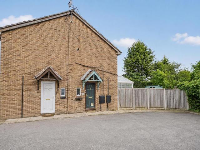 1 bedroom house for sale