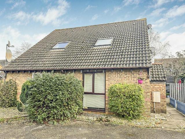 1 bedroom house for sale