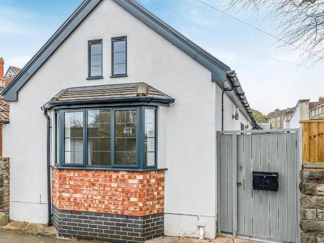 1 bedroom house for sale