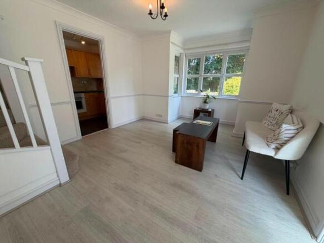 1 bedroom house for sale in Collingwood Drive, London Colney, AL2