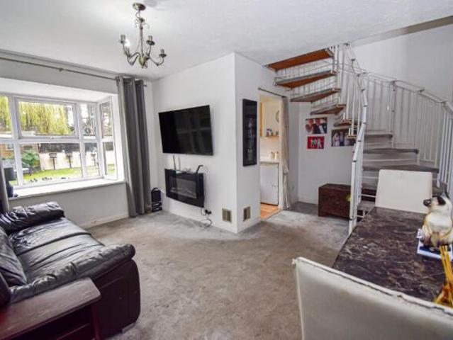 1 bedroom house for sale in Chiltern Road, Burnham, Buckinghamshire, SL1