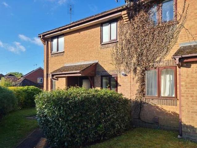 1 Bedroom House For Sale In Ashurst Bridge